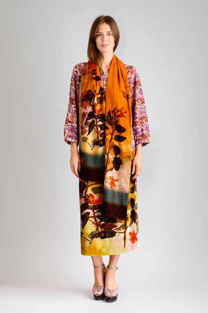 Begonia Gold Wool Silk Scarf – Pazuki